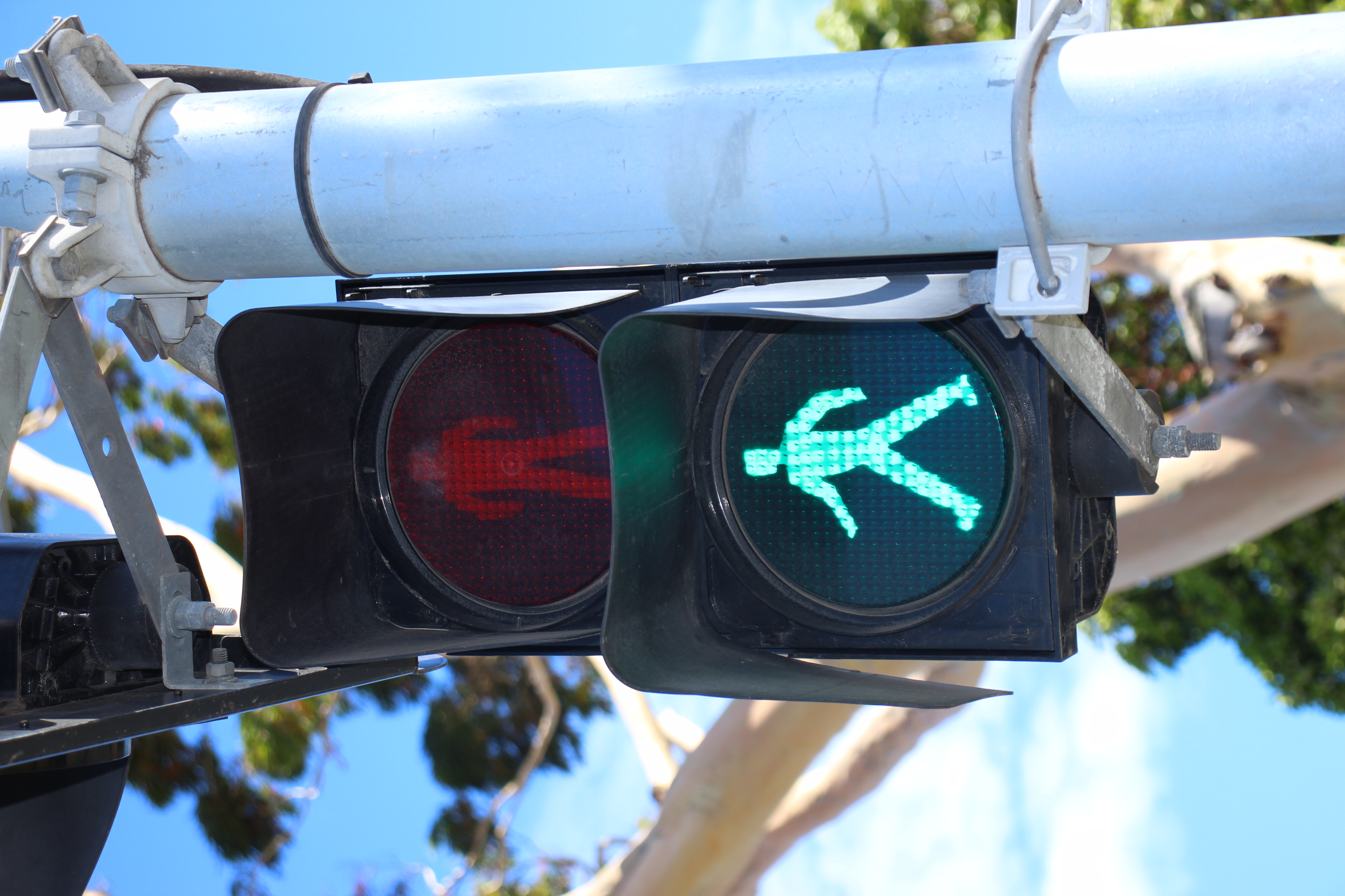 AEI LED signals - Aldridge Signals